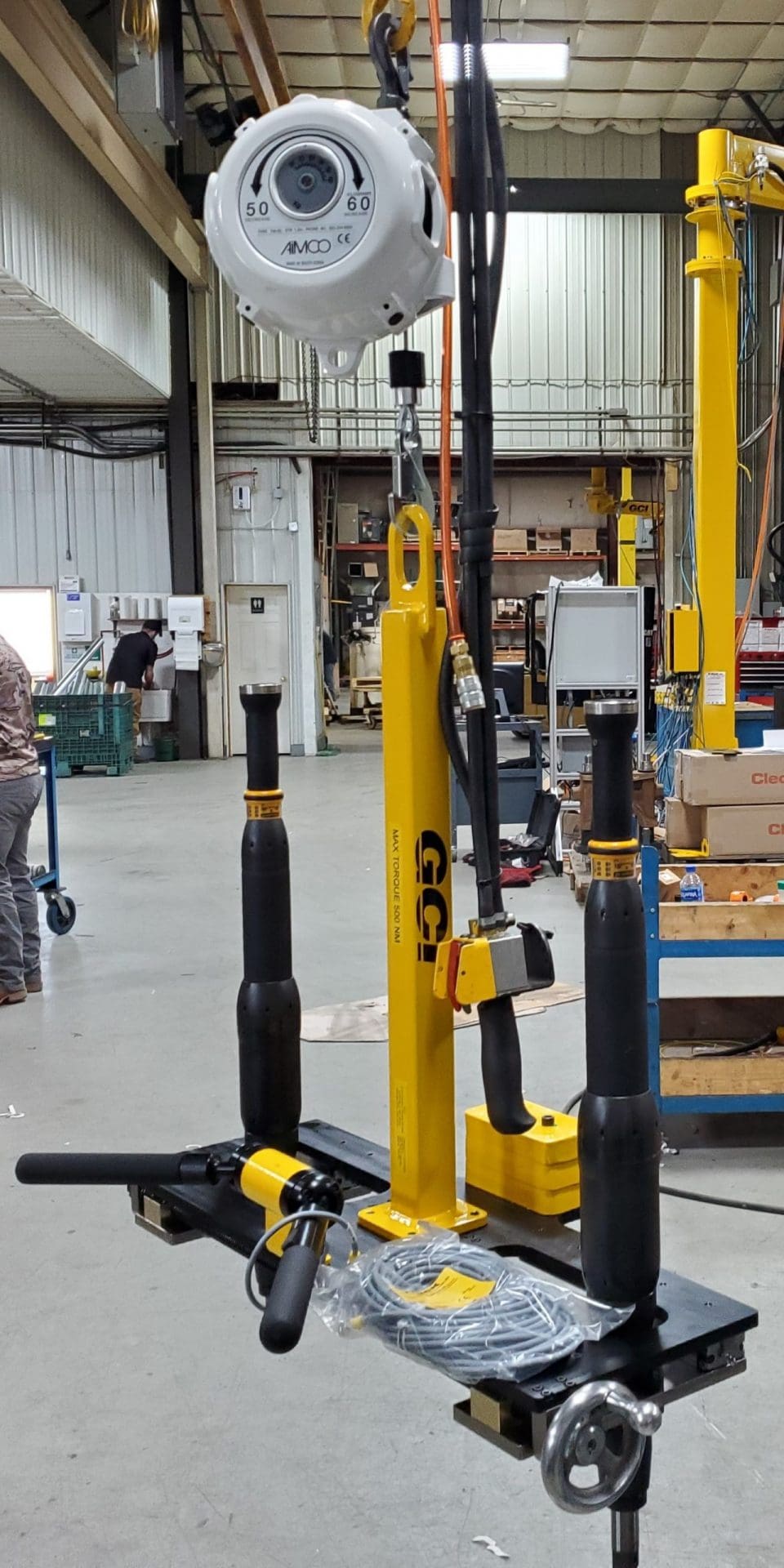 Automotive Material Handling & Lifting Solutions - GCI